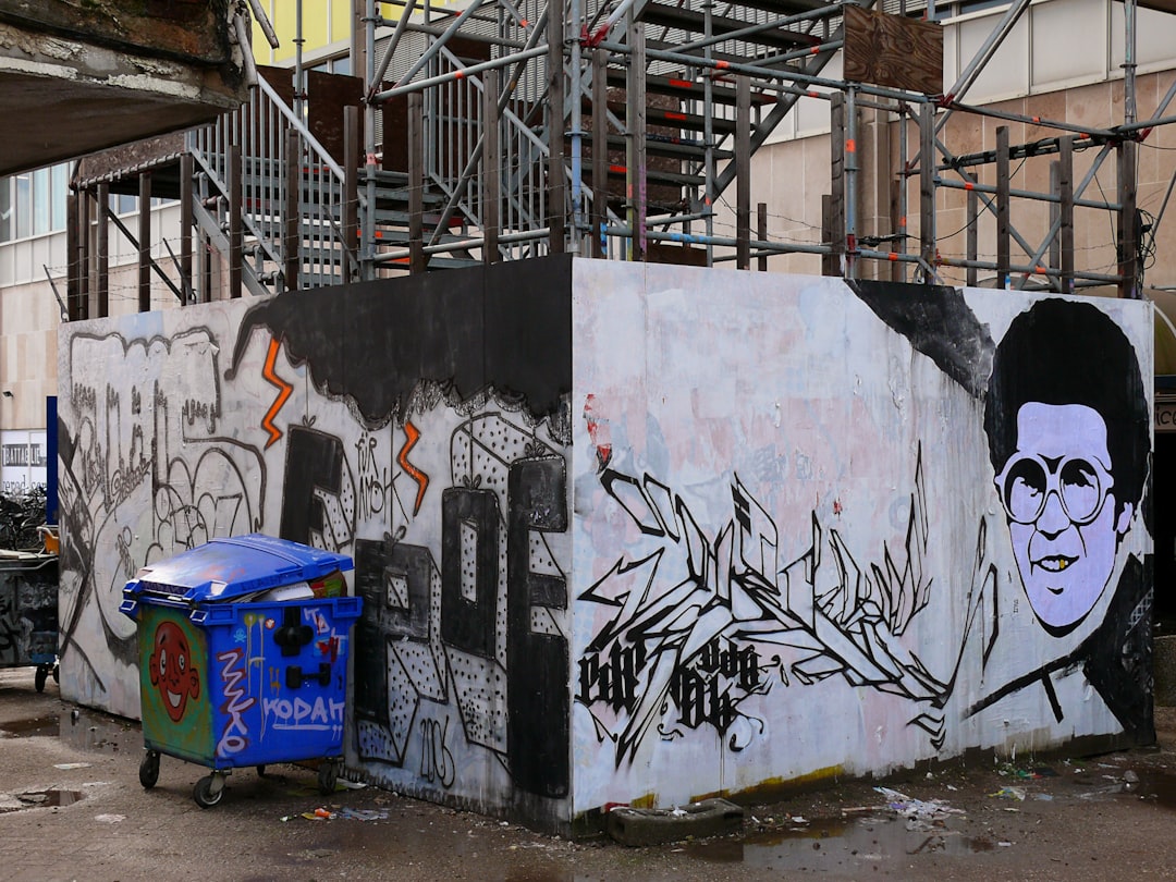 Safe Eye Drops After Cataract Surgery – Eye Surgery Guide